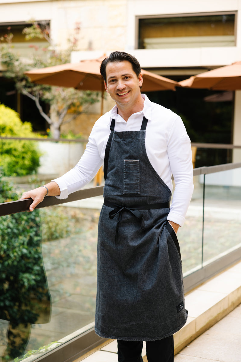 The Umstead Farm Chef Apron – The Umstead Online Gift Shop